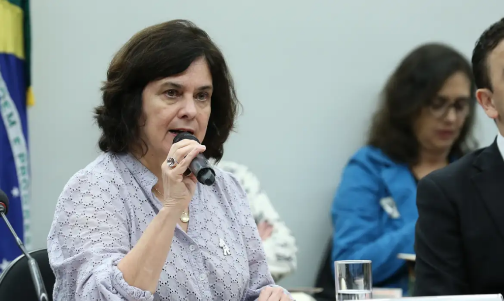 Nísia reafirma a Lira caráter técnico do MS | Outras Palavras